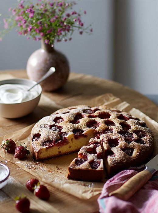 This Summer Berry Tart Is Mouthwatering Good