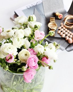 The Chicest Designers Reveal Their Favorite Flowers – Hyman Home and ...