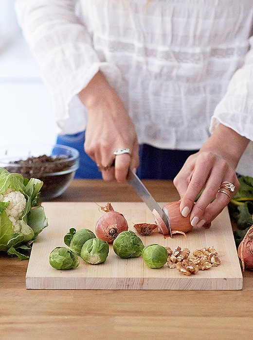 The Founders of Sakara Reveal Their Secrets